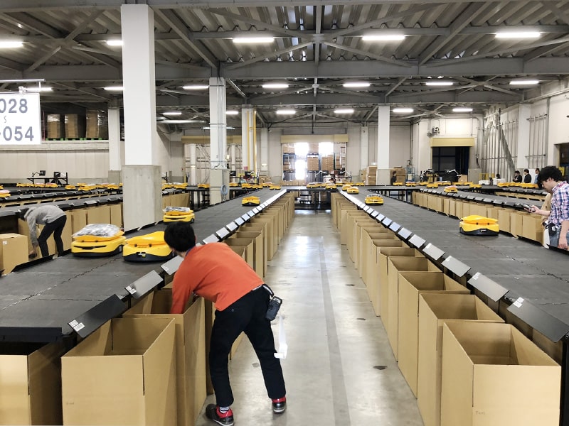 AGVとは？ロボットの概要や導入する5つのメリットなどを徹底解説